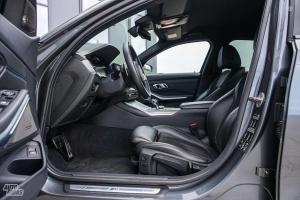 BMW 330 2019 in Kaunas, with an engine capacity of 3.00 L and mileage of 270 thousand km for 22950 €, photo 26 on AUTOMOTO.COM.LV