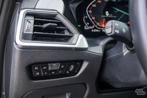 BMW 330 2019 in Kaunas, with an engine capacity of 3.00 L and mileage of 270 thousand km for 22950 €, photo 34 on AUTOMOTO.COM.LV