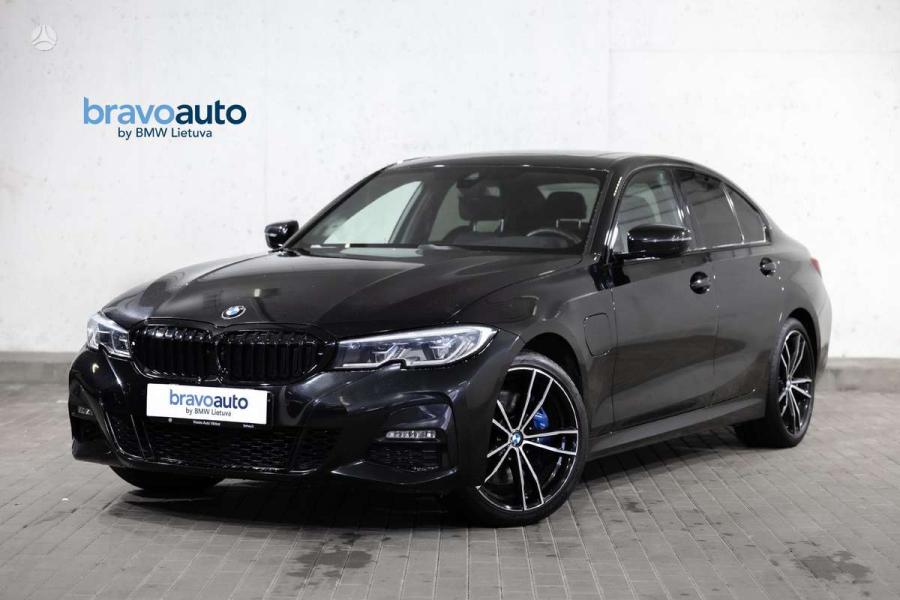 BMW 330 2021 Viļņa, ar dzinēja tilpumu 2.00 L un nobraukumu 84 tūkst. km par 34991 €, foto 1 vietnē AUTOMOTO.COM.LV