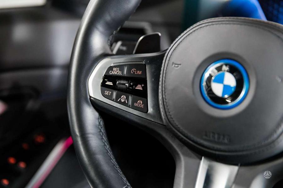BMW 330 2023 Viļņa, ar dzinēja tilpumu 2.00 L un nobraukumu 72 tūkst. km par 39991 €, foto 17 vietnē AUTOMOTO.COM.LV