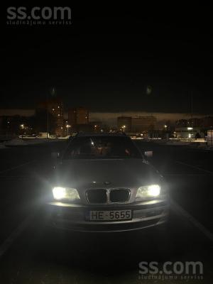 BMW 330 2000 in Riga, with an engine capacity of 3.00 L and mileage of 400 thousand km for 1800 €, photo 3 on AUTOMOTO.COM.LV