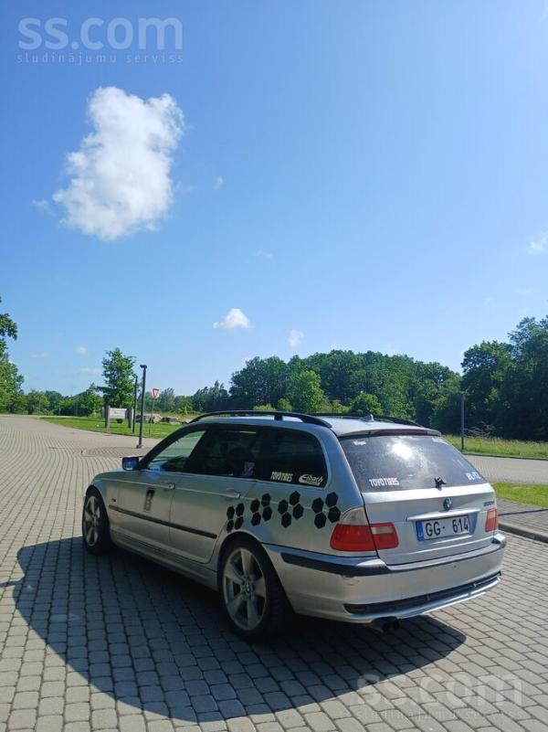 BMW 330 2001 Talsi, ar dzinēja tilpumu 3.00 L un nobraukumu 396 tūkst. km par 1788 €, foto 2 vietnē AUTOMOTO.COM.LV