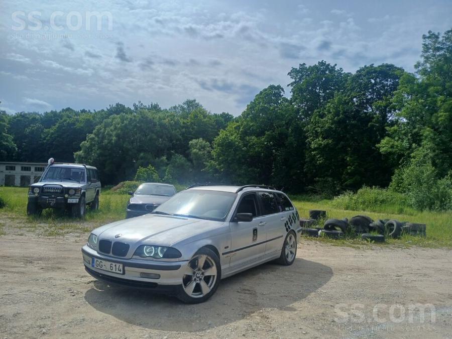 BMW 330 2001 Talsi, ar dzinēja tilpumu 3.00 L un nobraukumu 396 tūkst. km par 1788 €, foto 3 vietnē AUTOMOTO.COM.LV