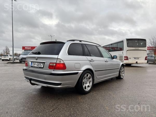 BMW 330 2001 in Daugavpils, with an engine capacity of 3.00 L and mileage of 425 thousand km for 2200 €, photo 3 on AUTOMOTO.COM.LV