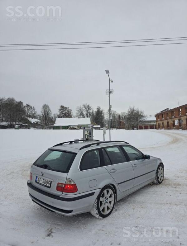 BMW 330 2002 in Balvi, with an engine capacity of 3.00 L and mileage of 380 thousand km for 2849 €, photo 5 on AUTOMOTO.COM.LV