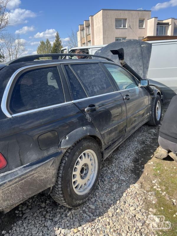 BMW 330 2002 in Vilnius, with an engine capacity of 3.00 L and mileage of 370 thousand km for 850 €, photo 2 on AUTOMOTO.COM.LV