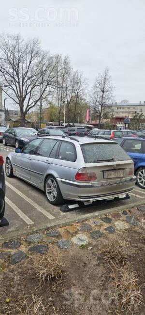 BMW 330 2002 in Ogre, with an engine capacity of 3.00 L and mileage of 350 thousand km for 1300 €, photo 5 on AUTOMOTO.COM.LV