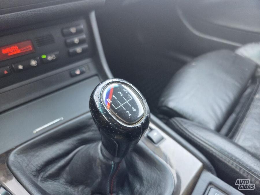 BMW 330 2002 Kauņa, ar dzinēja tilpumu 3.00 L un nobraukumu 315 tūkst. km par 1599 €, foto 27 vietnē AUTOMOTO.COM.LV