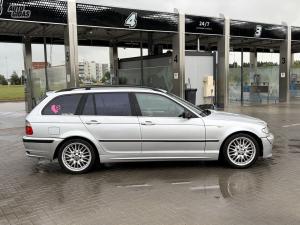 BMW 330 2003 Klaipėda, ar dzinēja tilpumu 3.00 L un nobraukumu 398 tūkst. km par 1250 €, foto 7 vietnē AUTOMOTO.COM.LV