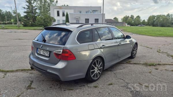 BMW 330 2005 Jelgava, ar dzinēja tilpumu 3.00 L un nobraukumu 369 tūkst. km par 3690 €, foto 3 vietnē AUTOMOTO.COM.LV