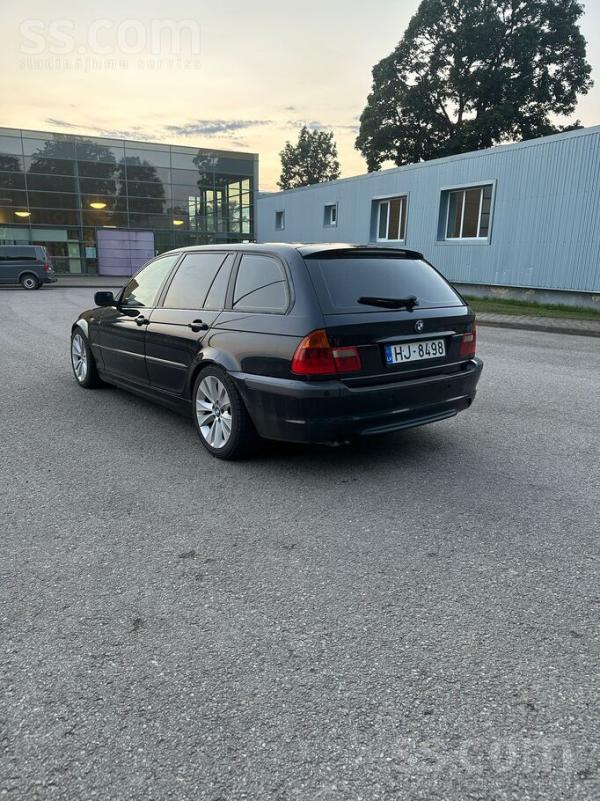 BMW 330 2005 Liepāja, ar dzinēja tilpumu 3.00 L un nobraukumu 411 tūkst. km par 3150 €, foto 4 vietnē AUTOMOTO.COM.LV