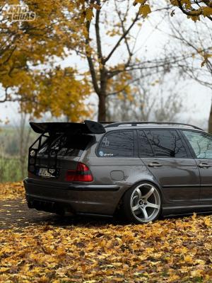 BMW 330 2005 in Taurage, with an engine capacity of 3.00 L and mileage of 400 thousand km for 7000 €, photo 5 on AUTOMOTO.COM.LV