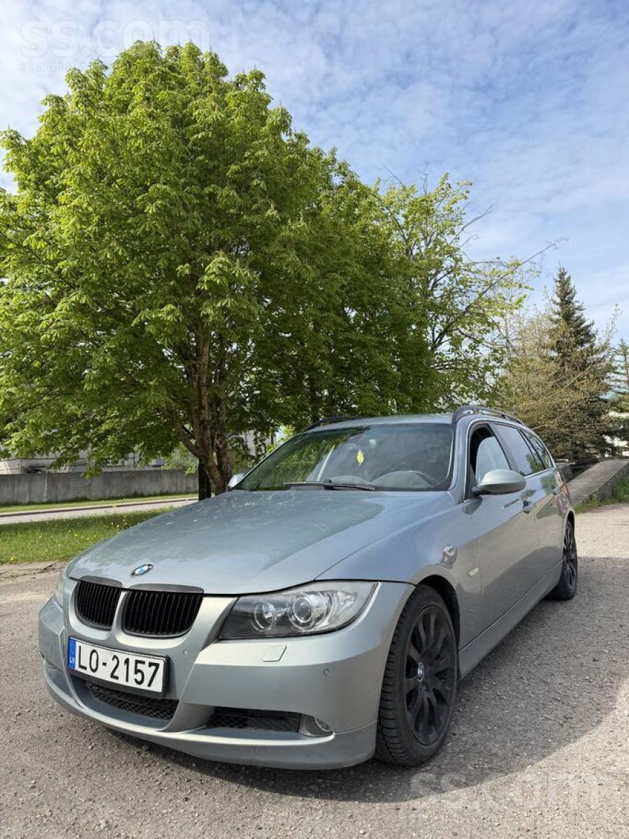 BMW 330 2005 Liepāja, ar dzinēja tilpumu 3.00 L un nobraukumu 410 tūkst. km par 3400 €, foto 1 vietnē AUTOMOTO.COM.LV