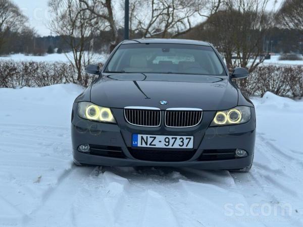 BMW 330 2006 in Tukums, with an engine capacity of 3.00 L and mileage of 367 thousand km for 4650 €, photo 2 on AUTOMOTO.COM.LV