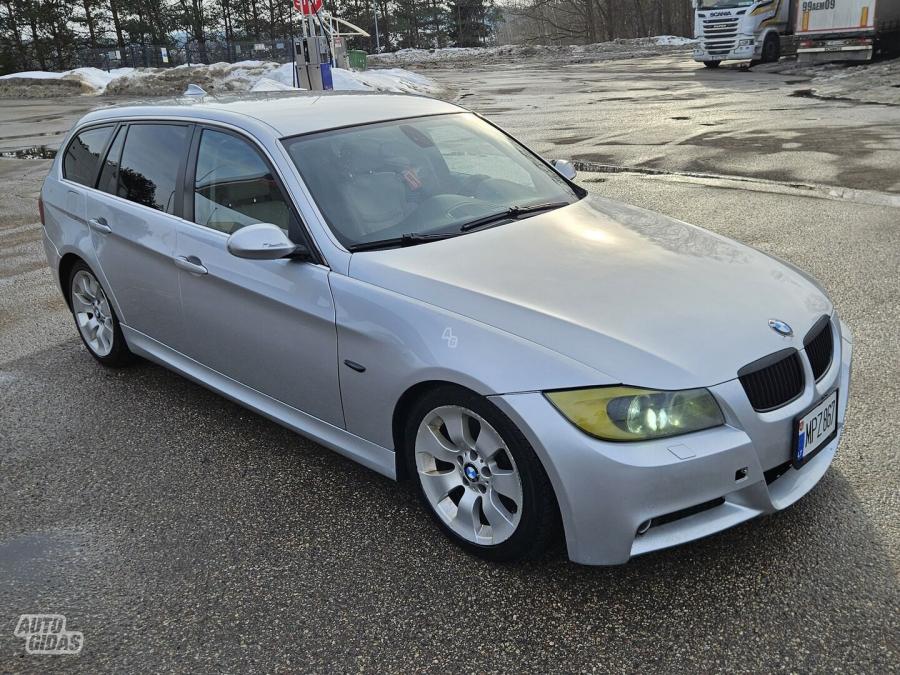 BMW 330 2006 in Ignalina, with an engine capacity of 3.00 L and mileage of 366 thousand km for 3500 €, photo 1 on AUTOMOTO.COM.LV