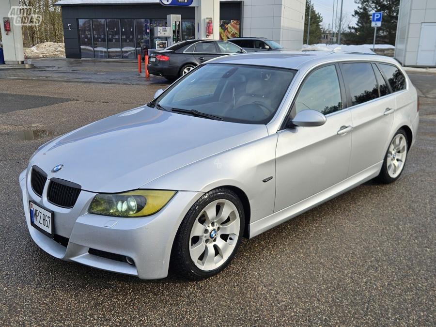 BMW 330 2006 in Ignalina, with an engine capacity of 3.00 L and mileage of 366 thousand km for 3500 €, photo 2 on AUTOMOTO.COM.LV