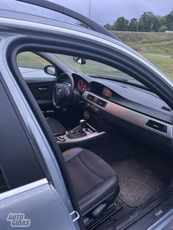 BMW 330 2006 in Jurbarkas, with an engine capacity of 3.00 L and mileage of 440 thousand km for 3500 €, photo 6 on AUTOMOTO.COM.LV