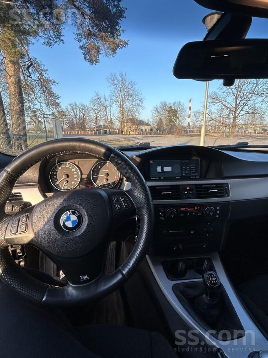 BMW 330 2006 Rīga, ar dzinēja tilpumu 3.00 L un nobraukumu 304 tūkst. km par 4600 €, foto 8 vietnē AUTOMOTO.COM.LV