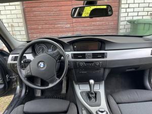 BMW 330 2006 Rapla, ar dzinēja tilpumu 3.00 L un nobraukumu 467 tūkst. km par 3900 €, foto 15 vietnē AUTOMOTO.COM.LV