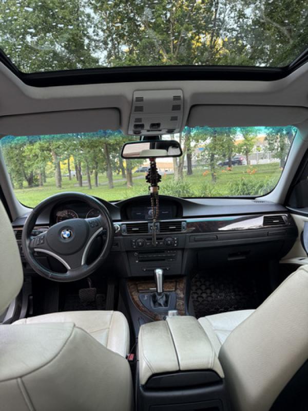 BMW 330 2006 Kohtla-Jerve, ar dzinēja tilpumu 3.00 L un nobraukumu 530 tūkst. km par 6100 €, foto 6 vietnē AUTOMOTO.COM.LV
