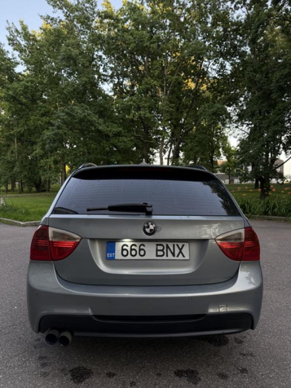 BMW 330 2006 Kohtla-Jerve, ar dzinēja tilpumu 3.00 L un nobraukumu 530 tūkst. km par 6100 €, foto 10 vietnē AUTOMOTO.COM.LV