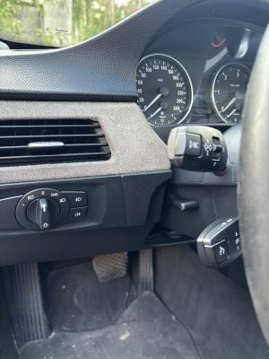 BMW 330 2006 in Tallinn, with an engine capacity of 3.00 L and mileage of 425 thousand km for 5500 €, photo 31 on AUTOMOTO.COM.LV