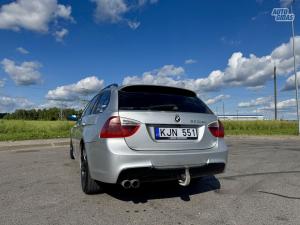 BMW 330 2006 Panevēža, ar dzinēja tilpumu 3.00 L un nobraukumu 344 tūkst. km par 3650 €, foto 8 vietnē AUTOMOTO.COM.LV