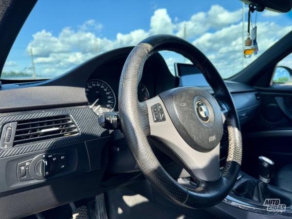 BMW 330 2006 Panevēža, ar dzinēja tilpumu 3.00 L un nobraukumu 344 tūkst. km par 3650 €, foto 11 vietnē AUTOMOTO.COM.LV