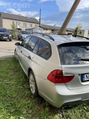 BMW 330 2007 Rēzekne, ar dzinēja tilpumu 3.00 L un nobraukumu 29 tūkst. km par 37500 €, foto 2 vietnē AUTOMOTO.COM.LV