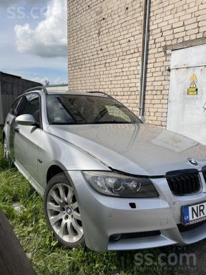 BMW 330 2007 Rēzekne, ar dzinēja tilpumu 3.00 L un nobraukumu 29 tūkst. km par 37500 €, foto 3 vietnē AUTOMOTO.COM.LV