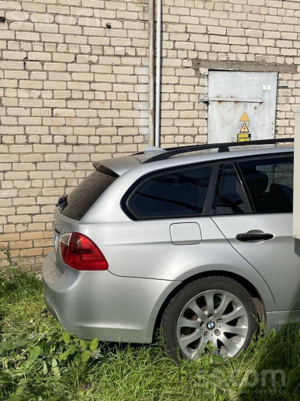 BMW 330 2007 Rēzekne, ar dzinēja tilpumu 3.00 L un nobraukumu 29 tūkst. km par 37500 €, foto 7 vietnē AUTOMOTO.COM.LV