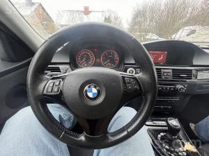 BMW 330 2007 in Riga, with an engine capacity of 3.00 L and mileage of 246 thousand km for 5200 €, photo 5 on AUTOMOTO.COM.LV