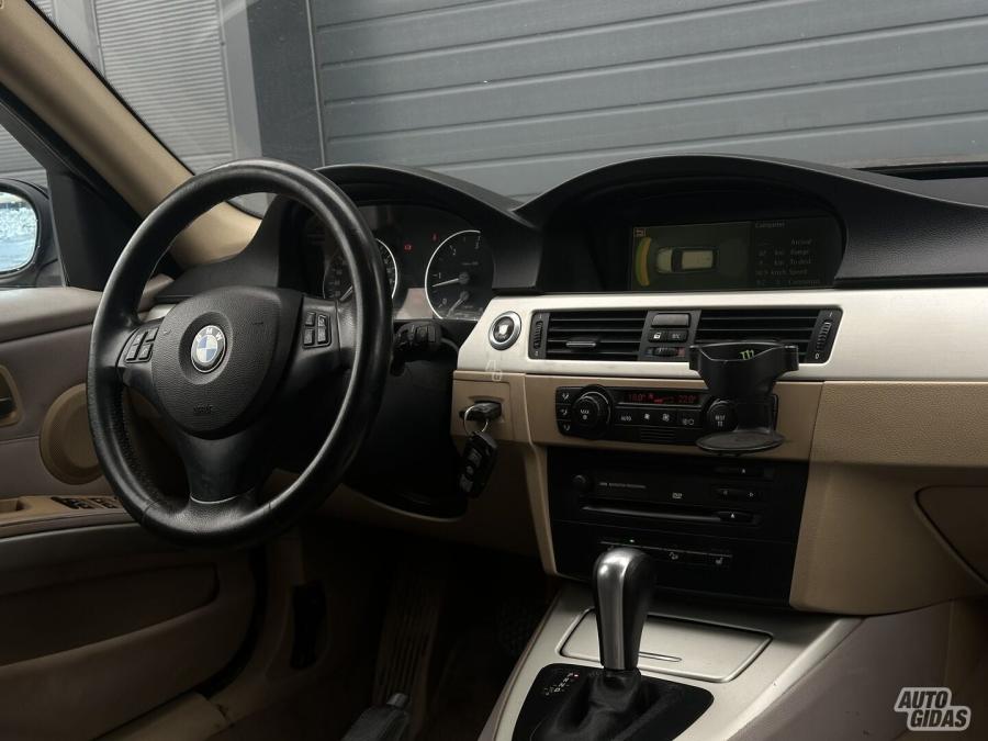 BMW 330 2007 in Klaipeda, with an engine capacity of 3.00 L and mileage of 345 thousand km for 3200 €, photo 5 on AUTOMOTO.COM.LV