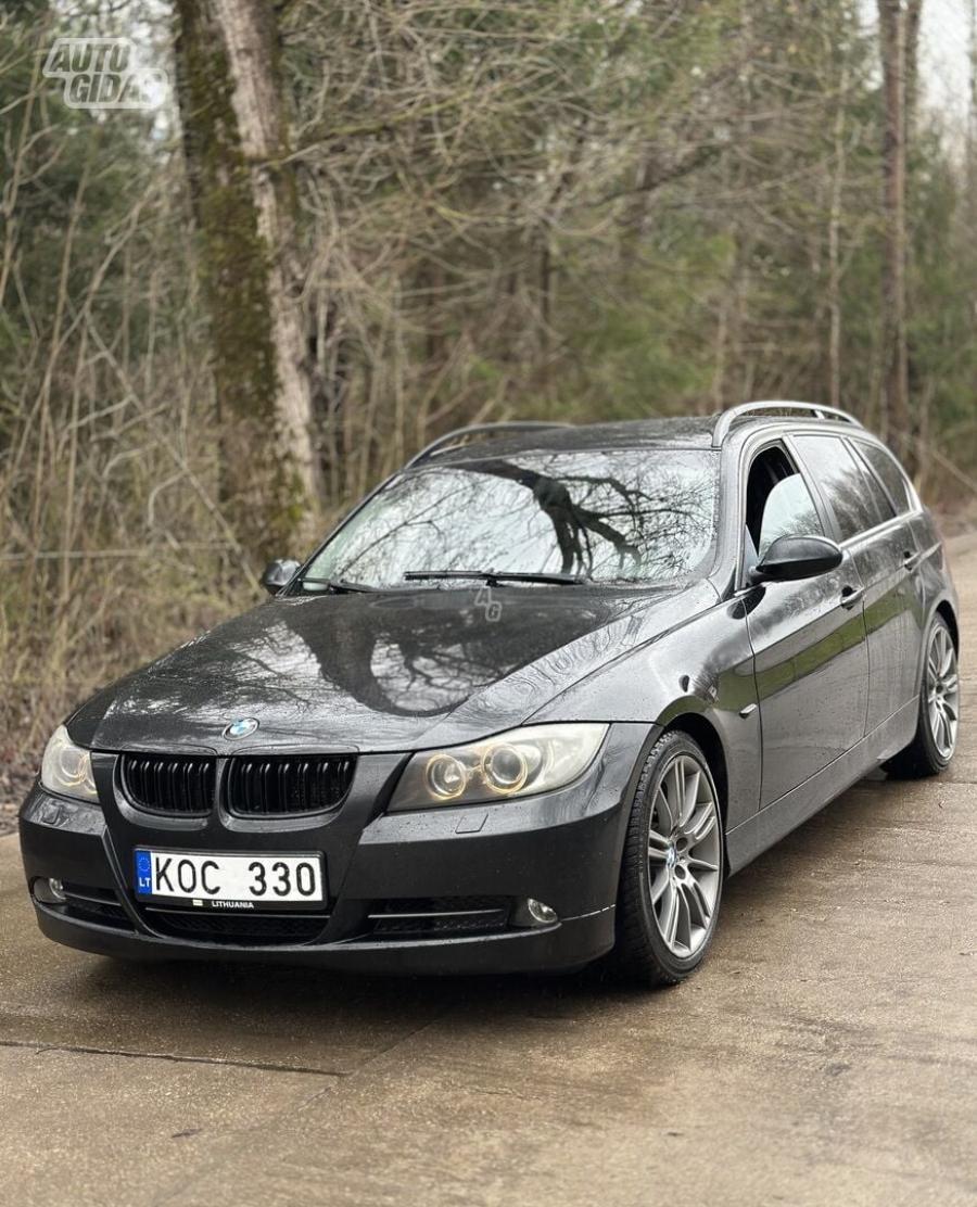 BMW 330 2007 in Vilnius, with an engine capacity of 3.00 L and mileage of 371 thousand km for 3200 €, photo 3 on AUTOMOTO.COM.LV
