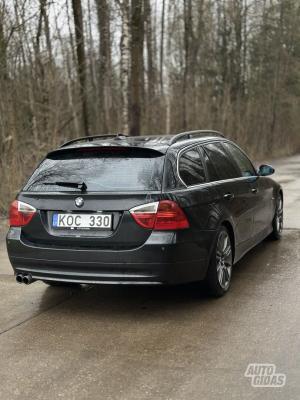 BMW 330 2007 in Vilnius, with an engine capacity of 3.00 L and mileage of 371 thousand km for 3200 €, photo 8 on AUTOMOTO.COM.LV
