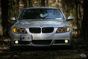 BMW 330 2007 in Ignalina, with an engine capacity of 3.00 L and mileage of 320 thousand km for 3100 €, photo 9 on AUTOMOTO.COM.LV