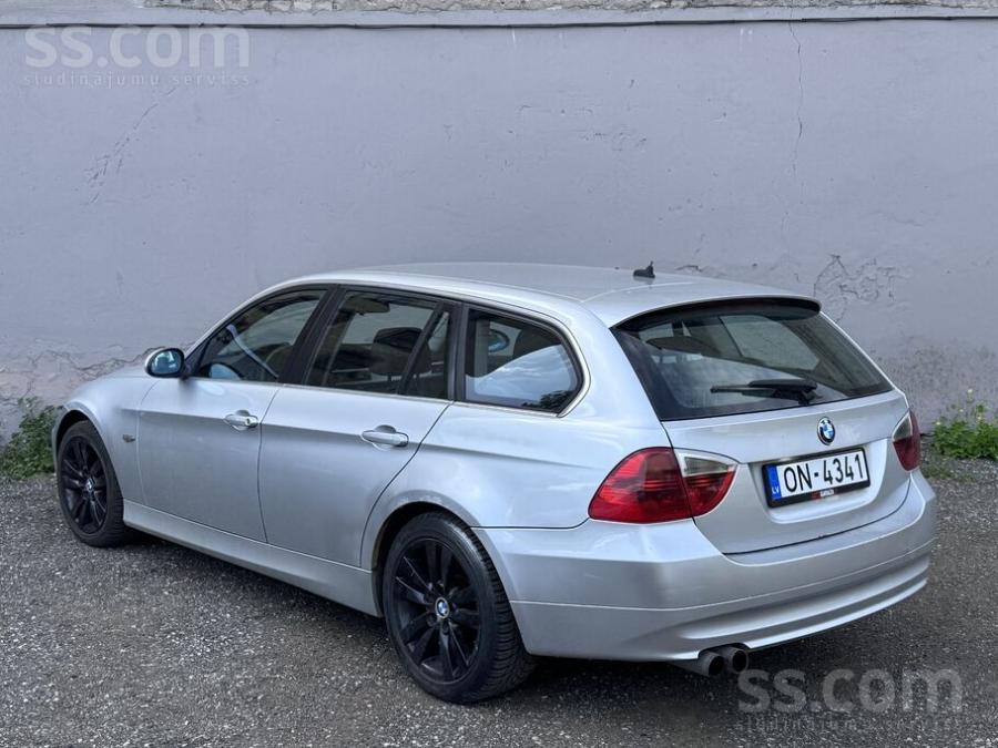 BMW 330 2007 Rīga, ar dzinēja tilpumu 3.00 L un nobraukumu 412 tūkst. km par 2490 €, foto 4 vietnē AUTOMOTO.COM.LV