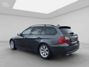 BMW 330 2007 in Kaunas, with an engine capacity of 3.00 L and mileage of 369 thousand km for 3590 €, photo 5 on AUTOMOTO.COM.LV