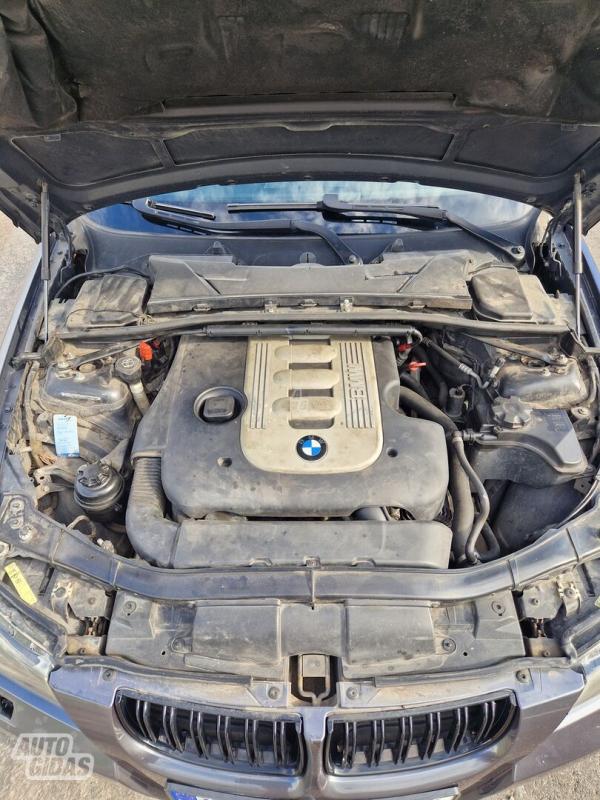 BMW 330 2007 Kauņa, ar dzinēja tilpumu 3.00 L un nobraukumu 349 tūkst. km par 3600 €, foto 6 vietnē AUTOMOTO.COM.LV