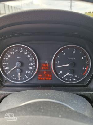 BMW 330 2007 Kauņa, ar dzinēja tilpumu 3.00 L un nobraukumu 349 tūkst. km par 3500 €, foto 14 vietnē AUTOMOTO.COM.LV