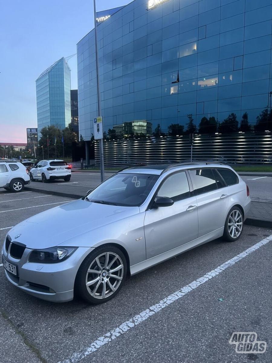 BMW 330 2007 Viļņa, ar dzinēja tilpumu 3.00 L un nobraukumu 401 tūkst. km par 3800 €, foto 1 vietnē AUTOMOTO.COM.LV
