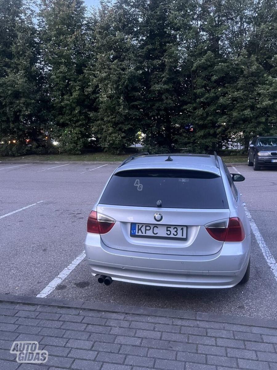 BMW 330 2007 Viļņa, ar dzinēja tilpumu 3.00 L un nobraukumu 401 tūkst. km par 3800 €, foto 4 vietnē AUTOMOTO.COM.LV