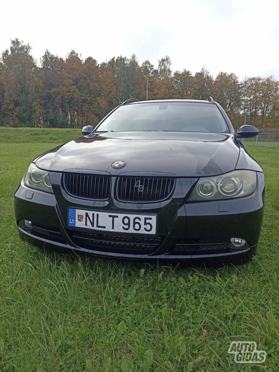 BMW 330 2007 Panevēža, ar dzinēja tilpumu 3.00 L un nobraukumu 410 tūkst. km par 1900 €, foto 3 vietnē AUTOMOTO.COM.LV