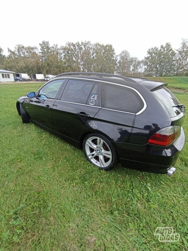 BMW 330 2007 in Panevezys, with an engine capacity of 3.00 L and mileage of 410 thousand km for 1900 €, photo 6 on AUTOMOTO.COM.LV