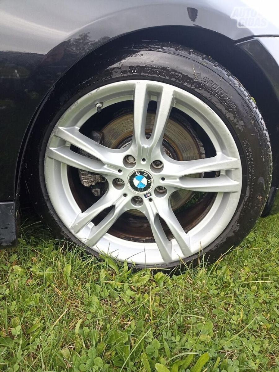 BMW 330 2007 Panevēža, ar dzinēja tilpumu 3.00 L un nobraukumu 410 tūkst. km par 1900 €, foto 8 vietnē AUTOMOTO.COM.LV