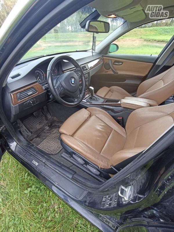 BMW 330 2007 in Panevezys, with an engine capacity of 3.00 L and mileage of 410 thousand km for 1900 €, photo 10 on AUTOMOTO.COM.LV