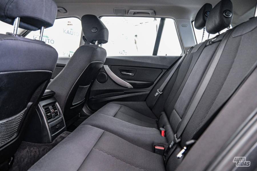 BMW 330 2012 in Kaunas, with an engine capacity of 3.00 L and mileage of 235 thousand km for 10990 €, photo 10 on AUTOMOTO.COM.LV