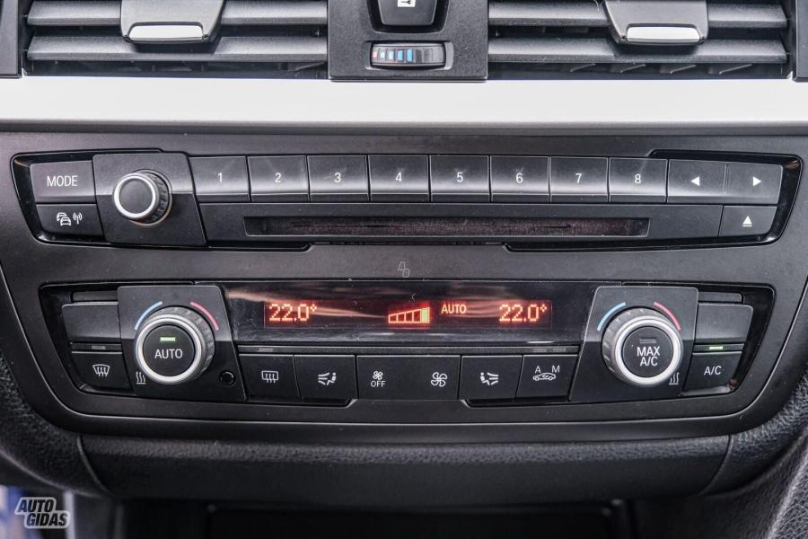 BMW 330 2012 in Kaunas, with an engine capacity of 3.00 L and mileage of 235 thousand km for 10990 €, photo 19 on AUTOMOTO.COM.LV