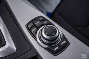 BMW 330 2012 in Kaunas, with an engine capacity of 3.00 L and mileage of 235 thousand km for 10990 €, photo 22 on AUTOMOTO.COM.LV