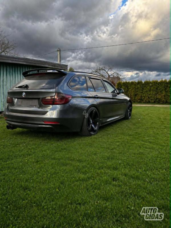 BMW 330 2013 in Mazeikiai, with an engine capacity of 3.00 L and mileage of 312 thousand km for 11500 €, photo 5 on AUTOMOTO.COM.LV